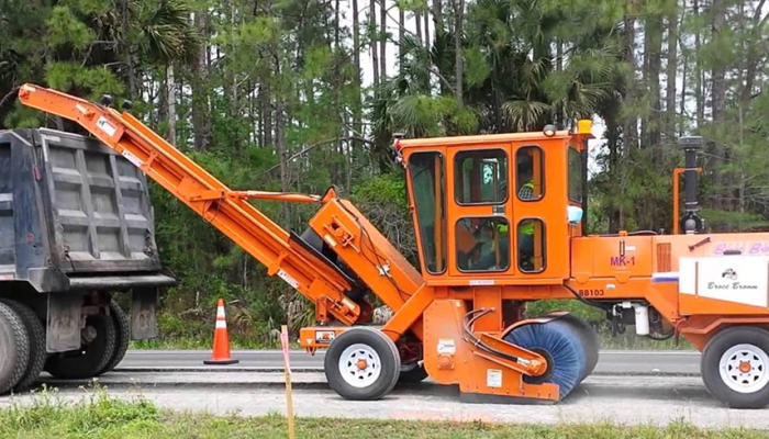 Broce Broom - MK-1 Transfer Sweeper